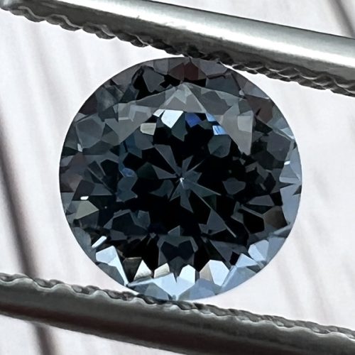 Spinel Blue Grey Round 5.6mm – Langford Gems